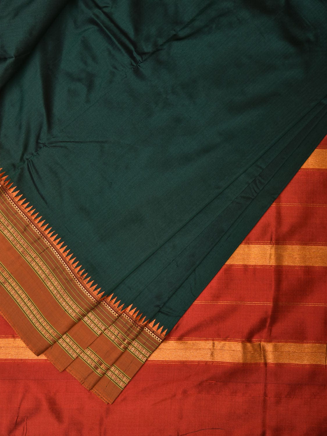 Dark Green and Rust Narayanpet Silk Handloom Plain Saree with Traditio ...